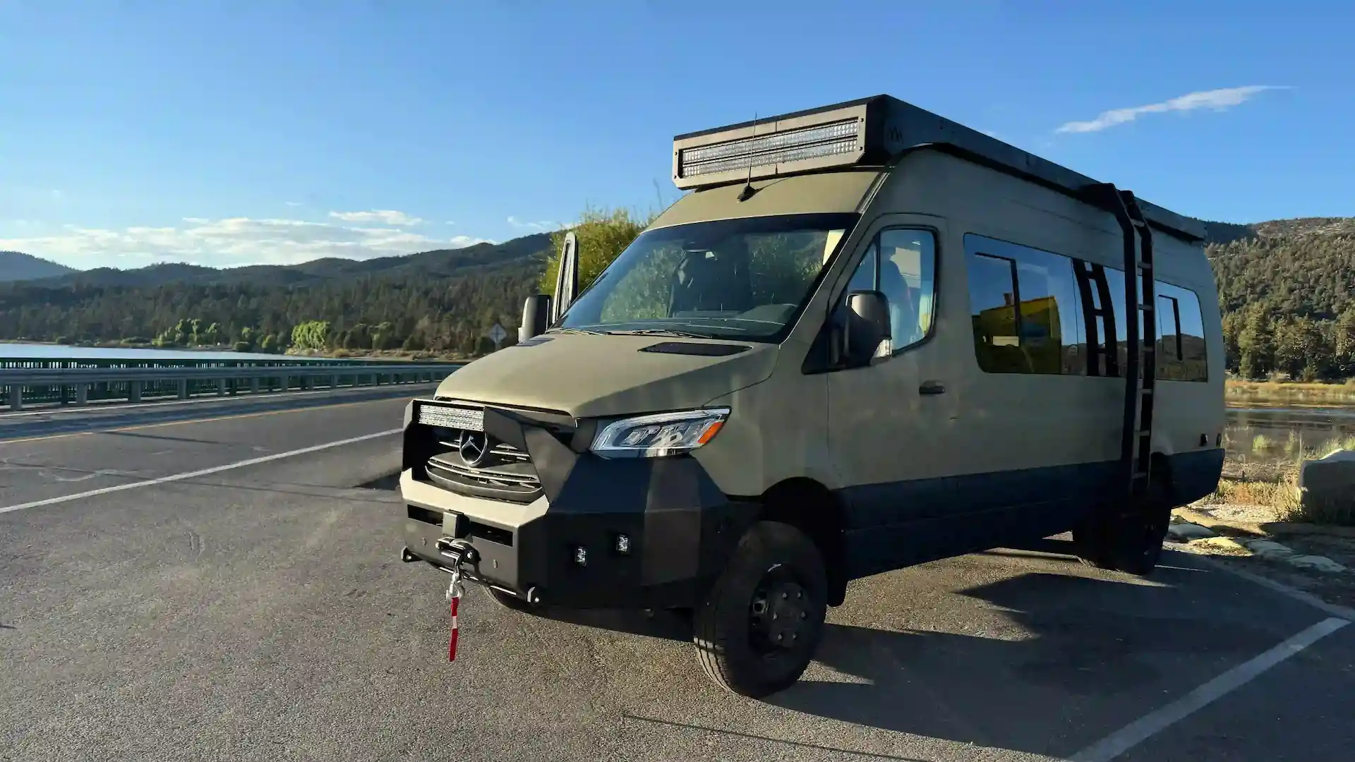 Flagship Long Van Montreal | Custom Van Layouts & Floor Plans | Big ...